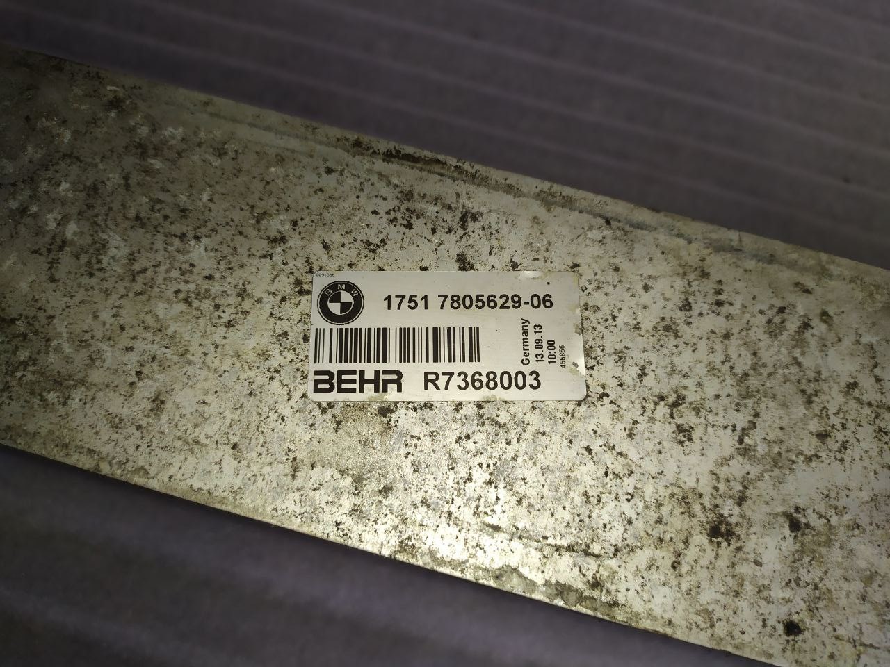 Купити Радіатор інтеркулера 2.0, 3.0 d BMW 5 F10 F11 F07 / 7 F01 F02 ...