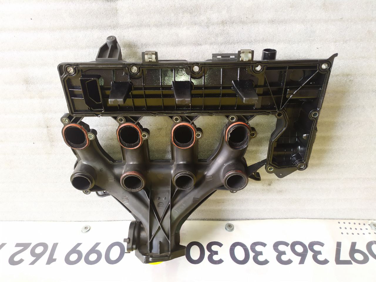 Купити Впускний колектор з клапанною кришкою 2.0 hdi Fiat Scudo ...