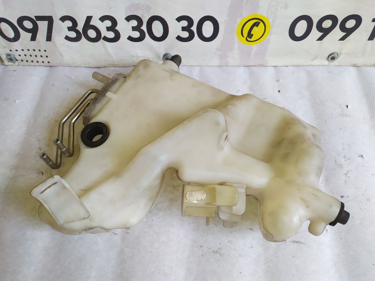 Купити Бачок омивача скла Mercedes E-Class W211 (02-09) 2118600060 для ...